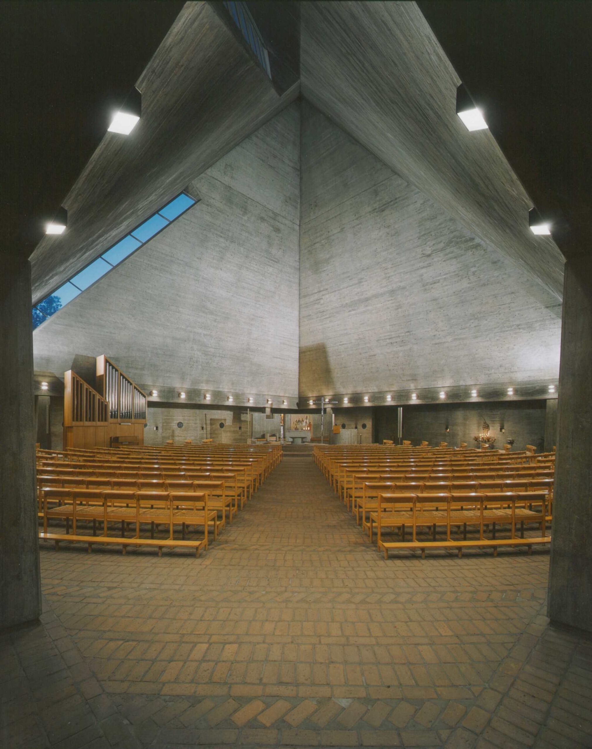 ST. ANDREAS KIRCHE | Thomas Mensing Architekt